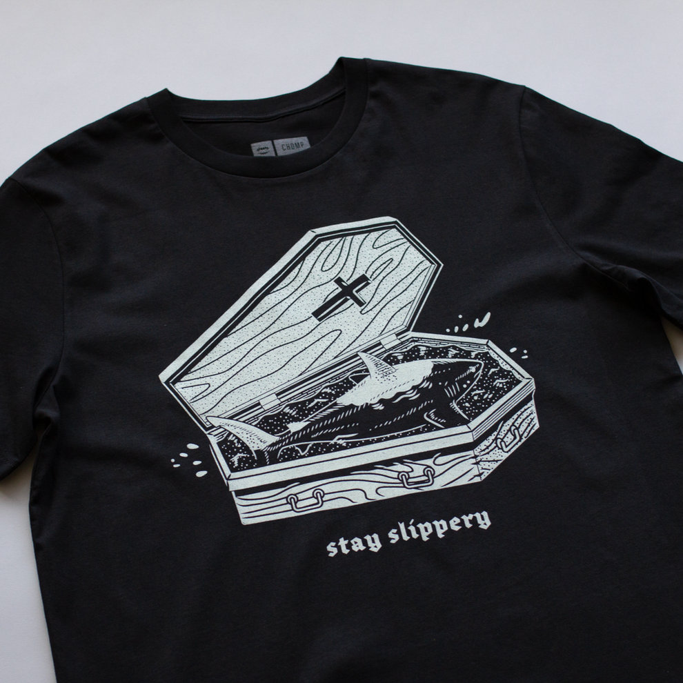 Digging Graves – Chomp